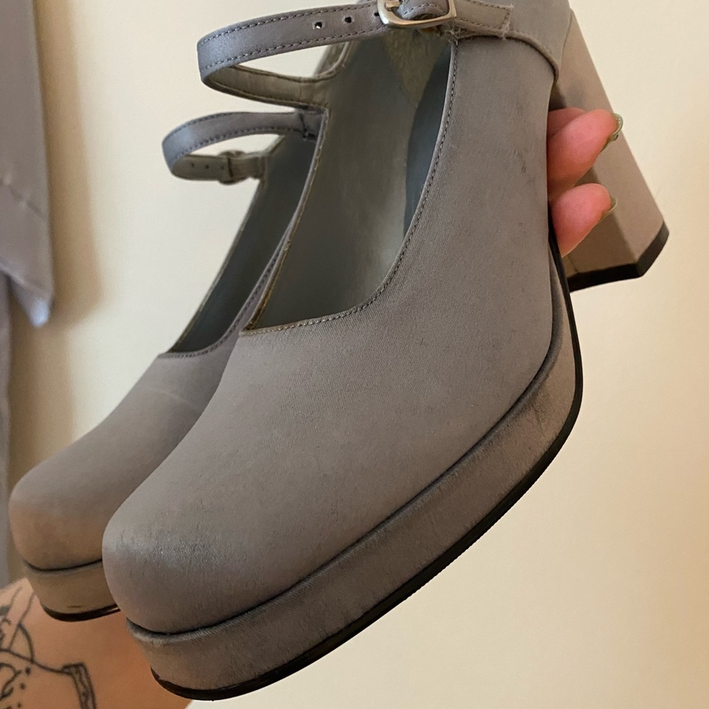 Rare 90’s Silver Satin Bass Maryjane Platform Block H… - Gem
